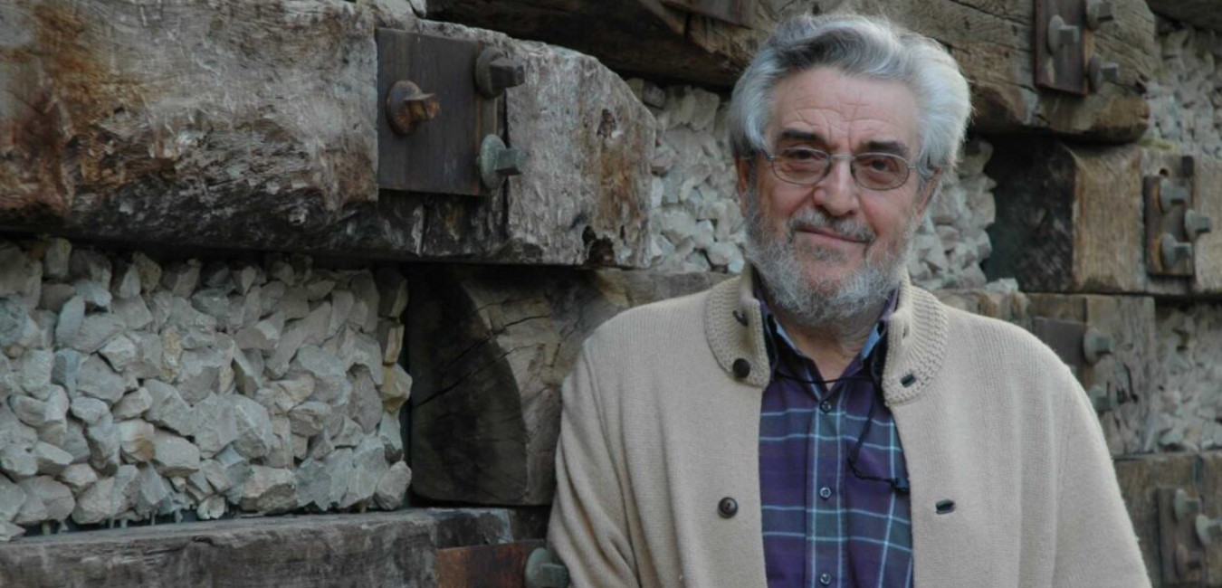 Acto de Recuerdo y Homenaje a Sociólogo y Catedrático, D. Amando de ...